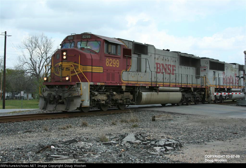 BNSF 8299